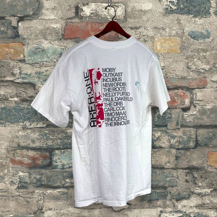 Vintage Vintage Area One Music Shirt Outkast Nelly Furtado Roots Y2K ...