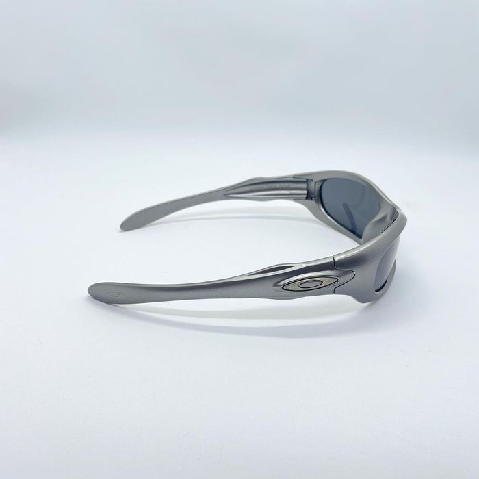 Oakley Y2K OAKLEY MONSTER DOG SUNGLASSES - 2000’S | Grailed