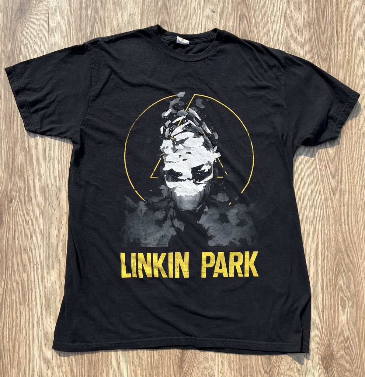 Vintage Vintage Linkin Park Living Things Band Tee Shirt | Grailed