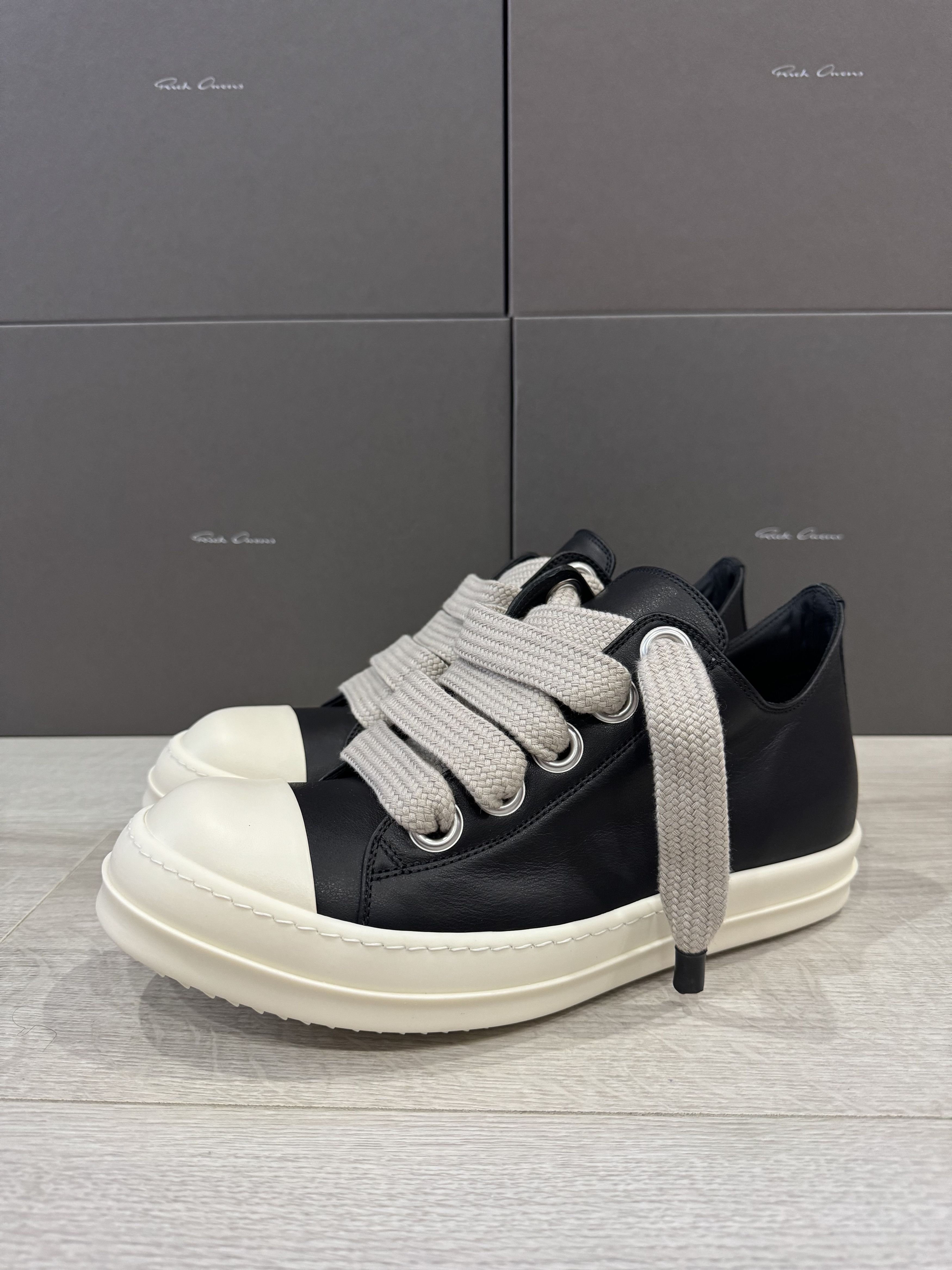 Rick Owens RICK OWENS RAMONE JUMBO LOW BLACK MILK PORTERVILLE | Grailed