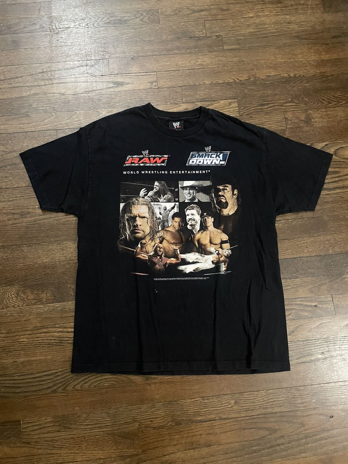 Vintage Vintage WWF raw Vs smackdown t shirt Eddie Guerrero undertak ...