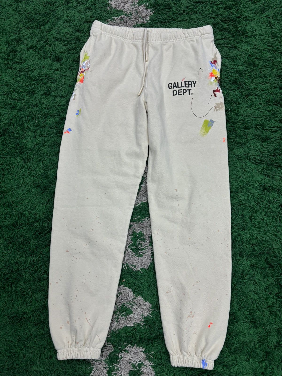 Gallery Dept. Gallery Dept Sweatpants Cream Paint Splatter | Grailed
