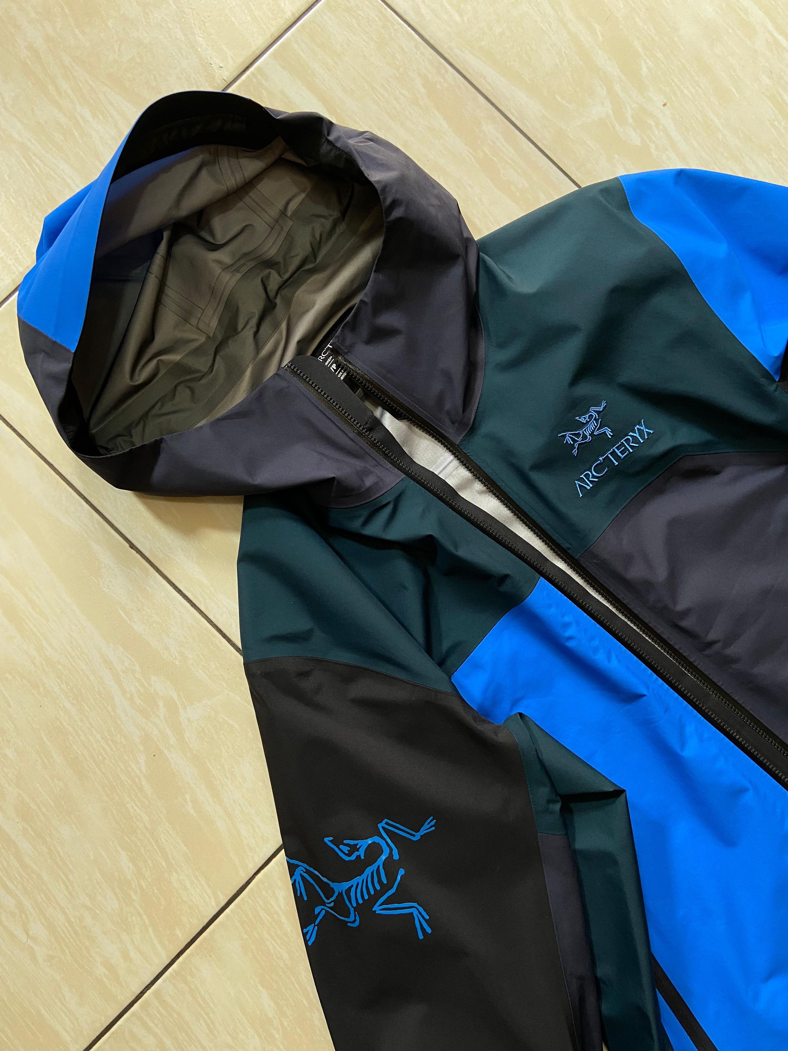 Arc'teryx × Beams Plus Beams plus x Arc'teryx Beta Jacket Boro Blue 2023 Small | Grailed