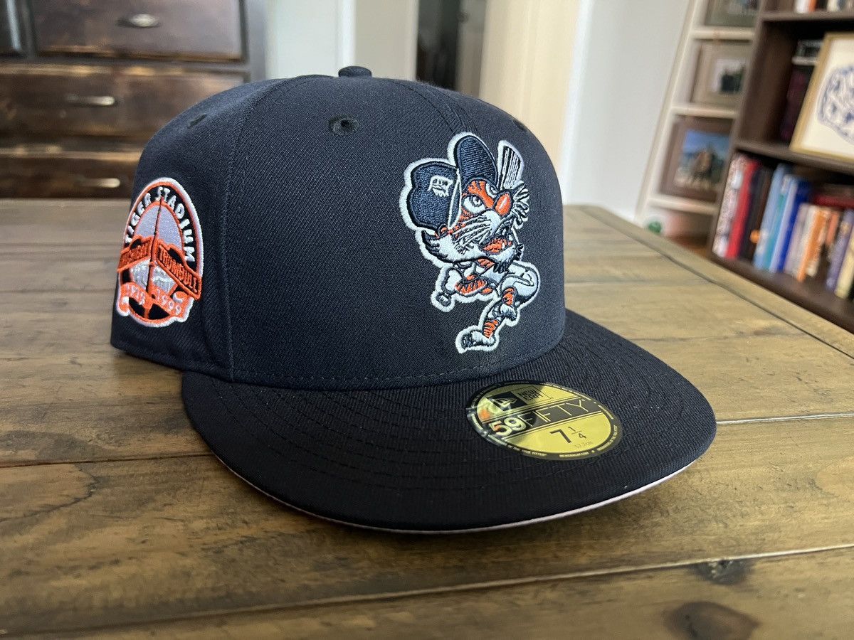 New Era Detroit Tigers Coked Out Tiger fitted hat pink UV 7 1/4 | Grailed
