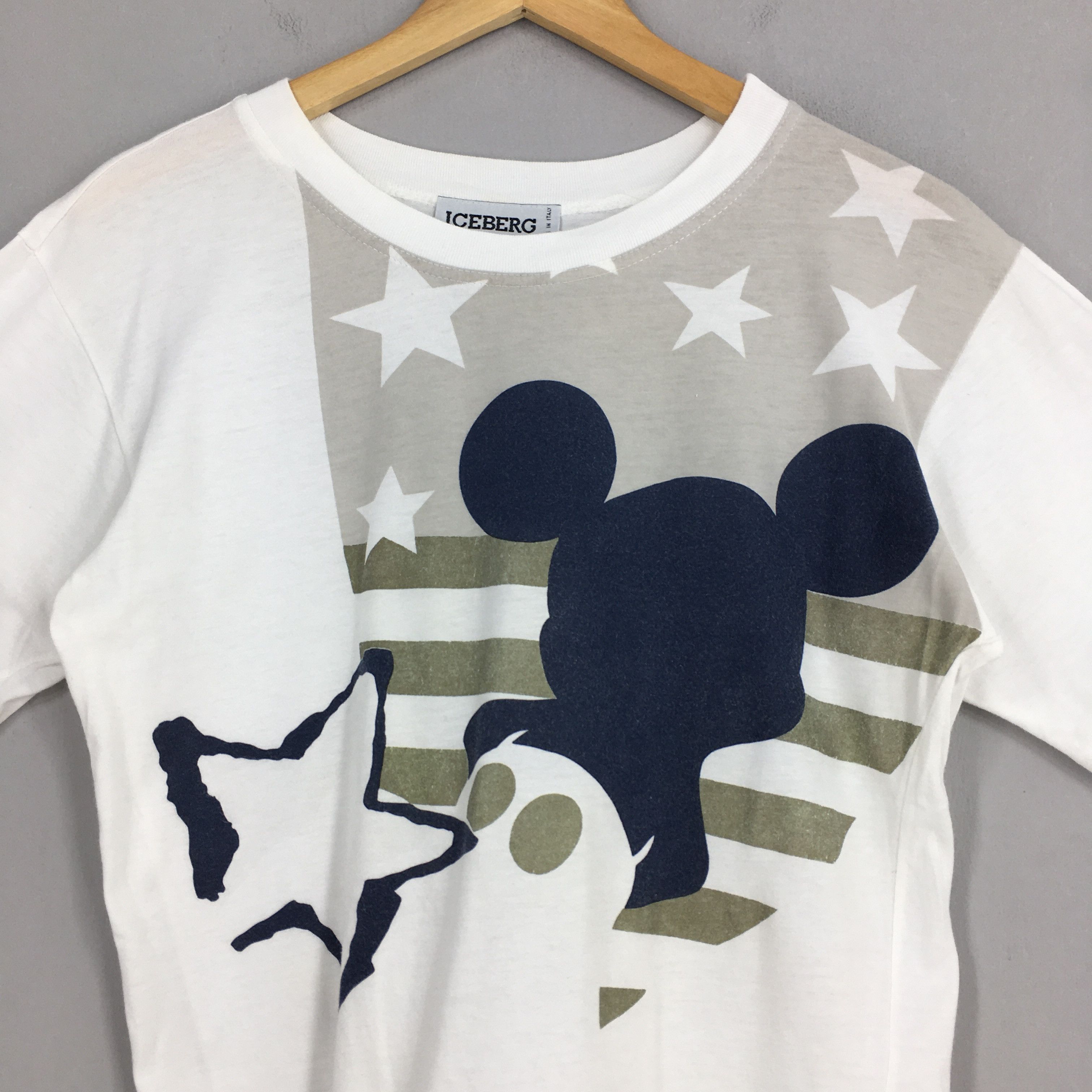 Mickey Mouse Vintage Iceberg Italy Mickey Mouse Cartoon White T shirt S ...