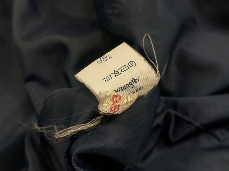 Vintage Vintage 80's Wrangler navy blue Corduroy Light Jacket | Grailed