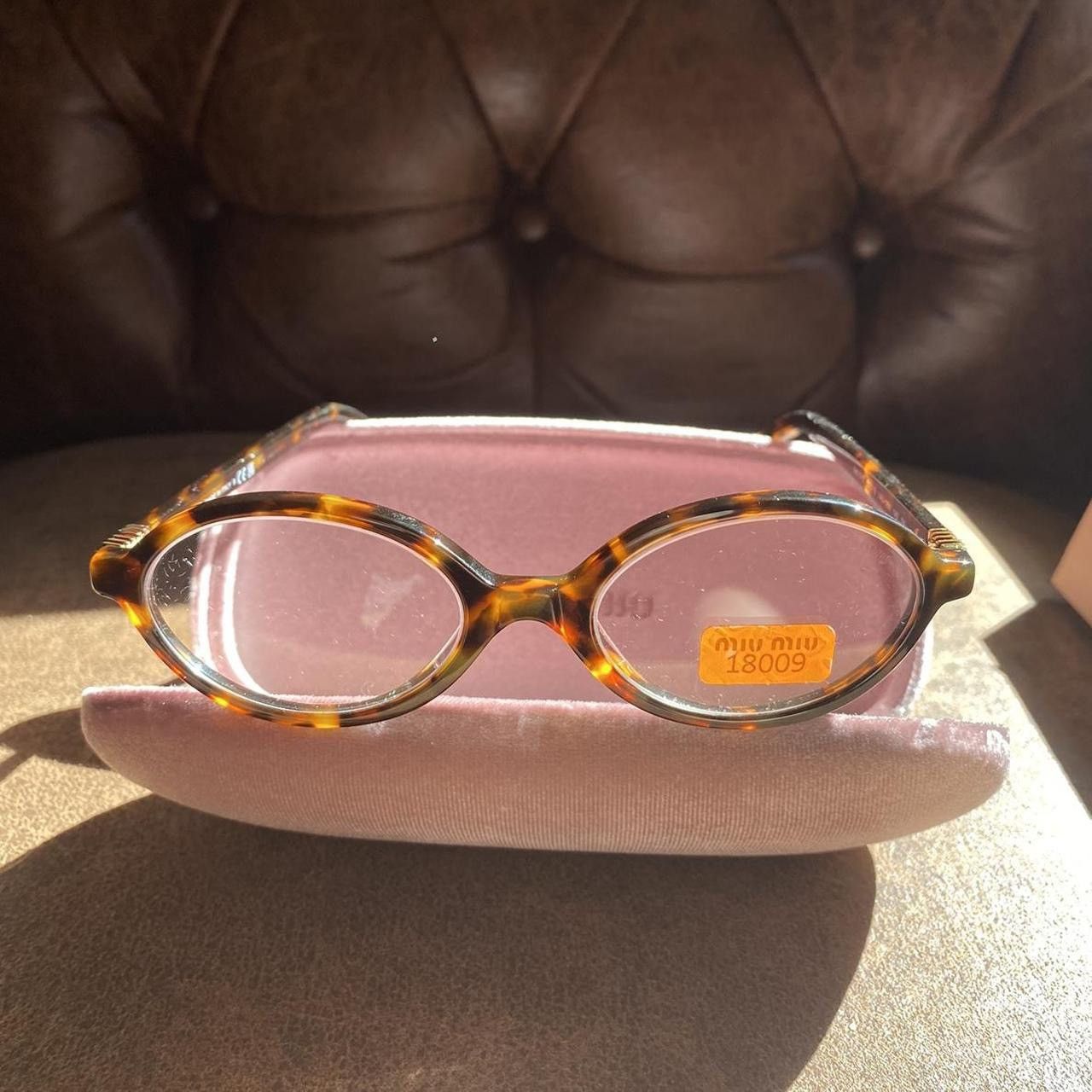 Miu Miu Miu Miu Regard Sunglasses | Grailed Miu Miu Miu Miu Regard Sunglasses | Grailed