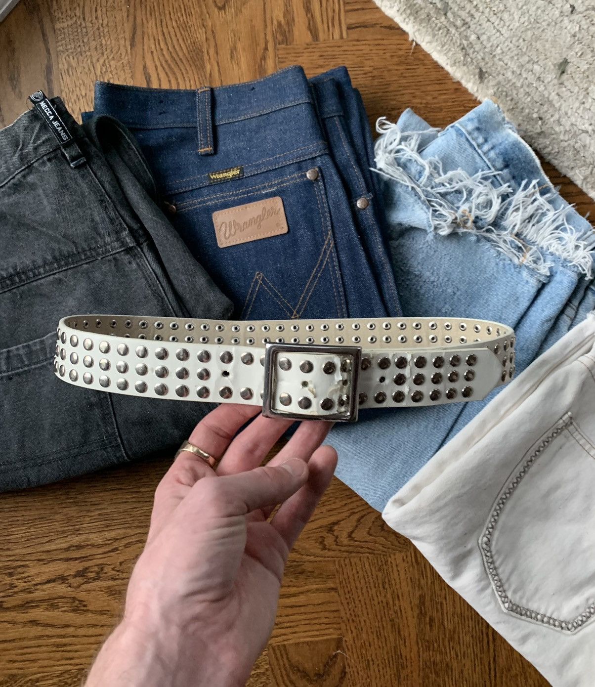 Other × Streetwear × Vintage 2000s Vintage Studded Belt Cracked White ...