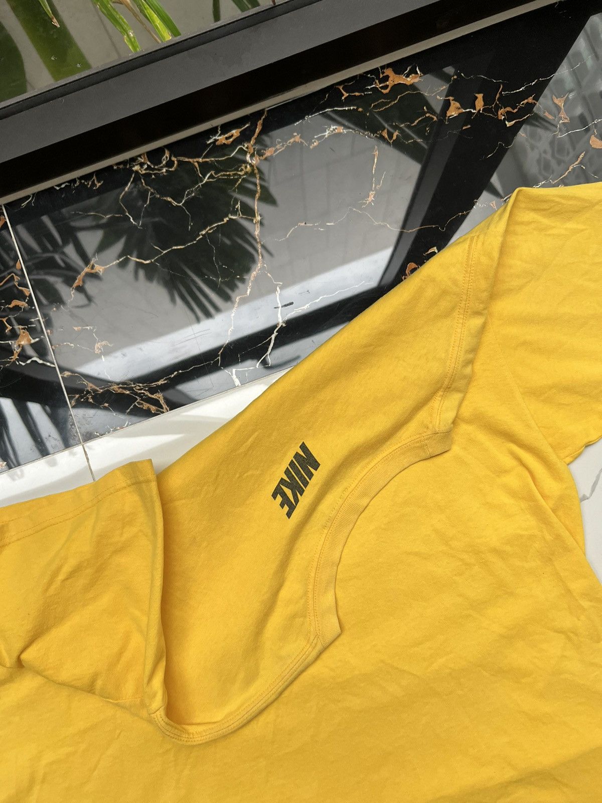 Nike 90’s NIKE RETRO BIG SWOOSH ATHLETIC RARE TEE Y2K | Grailed