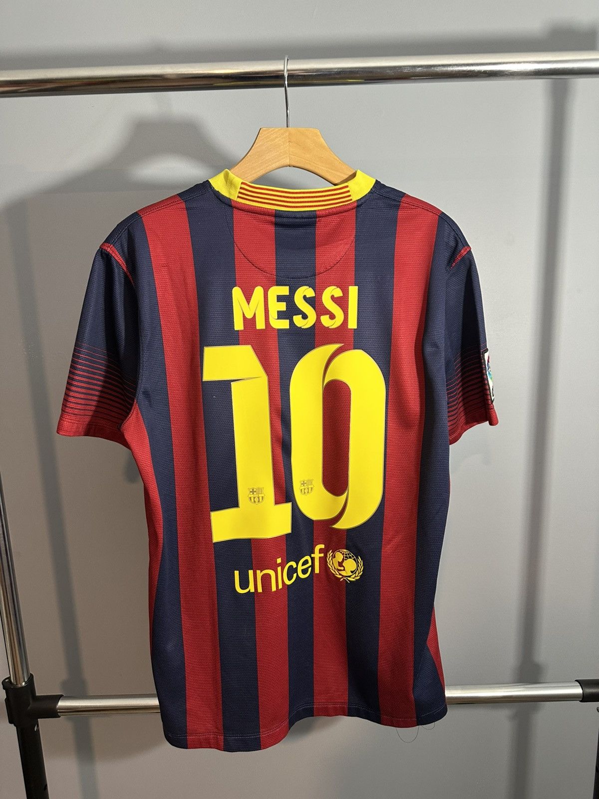 Nike × Soccer Jersey × Streetwear Authentic Fc Barcelona Lionel Messi ...