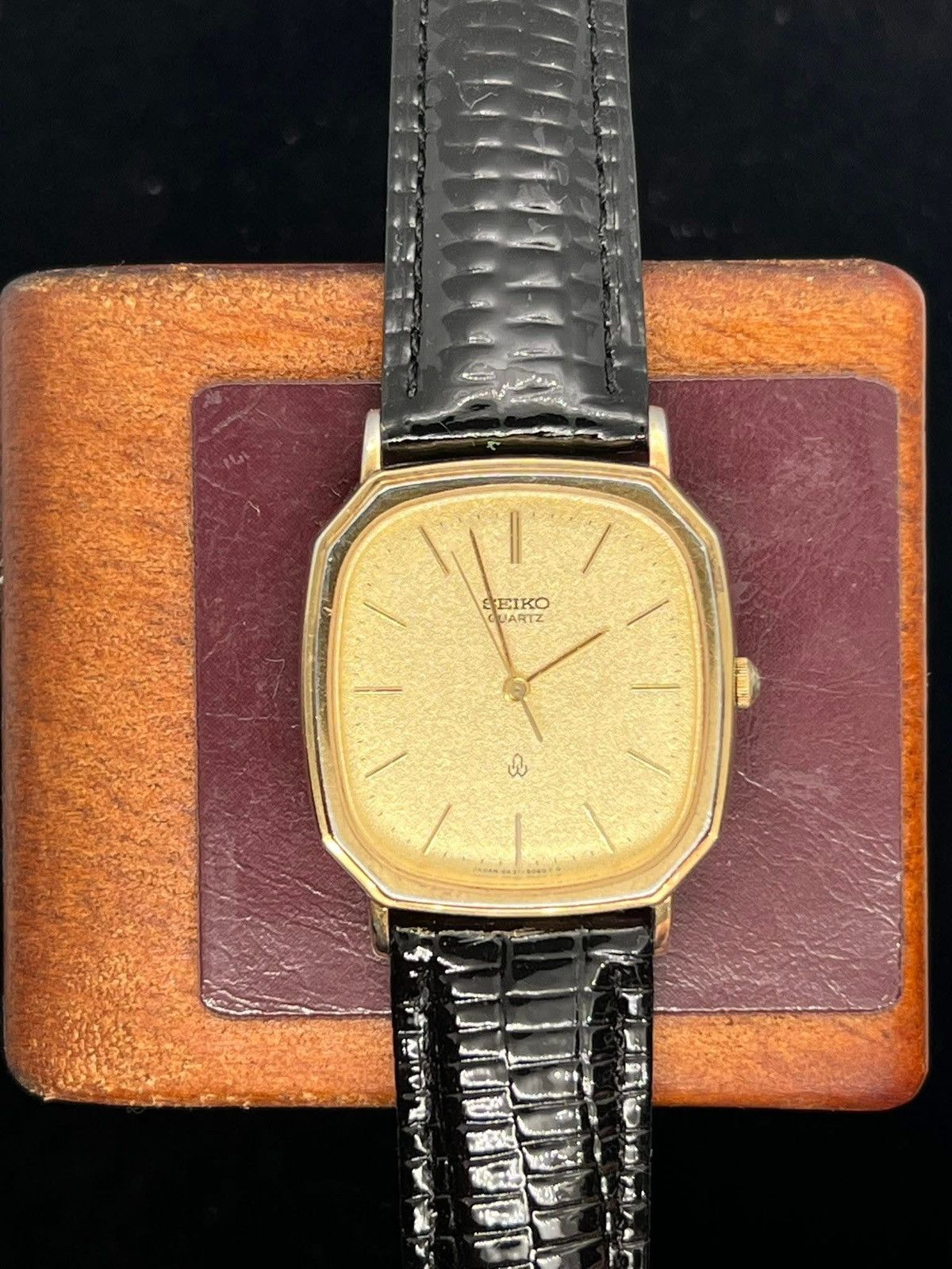 Seiko Vintage 80s Seiko Quartz Octagon Tank - Stardust Dial | Grailed