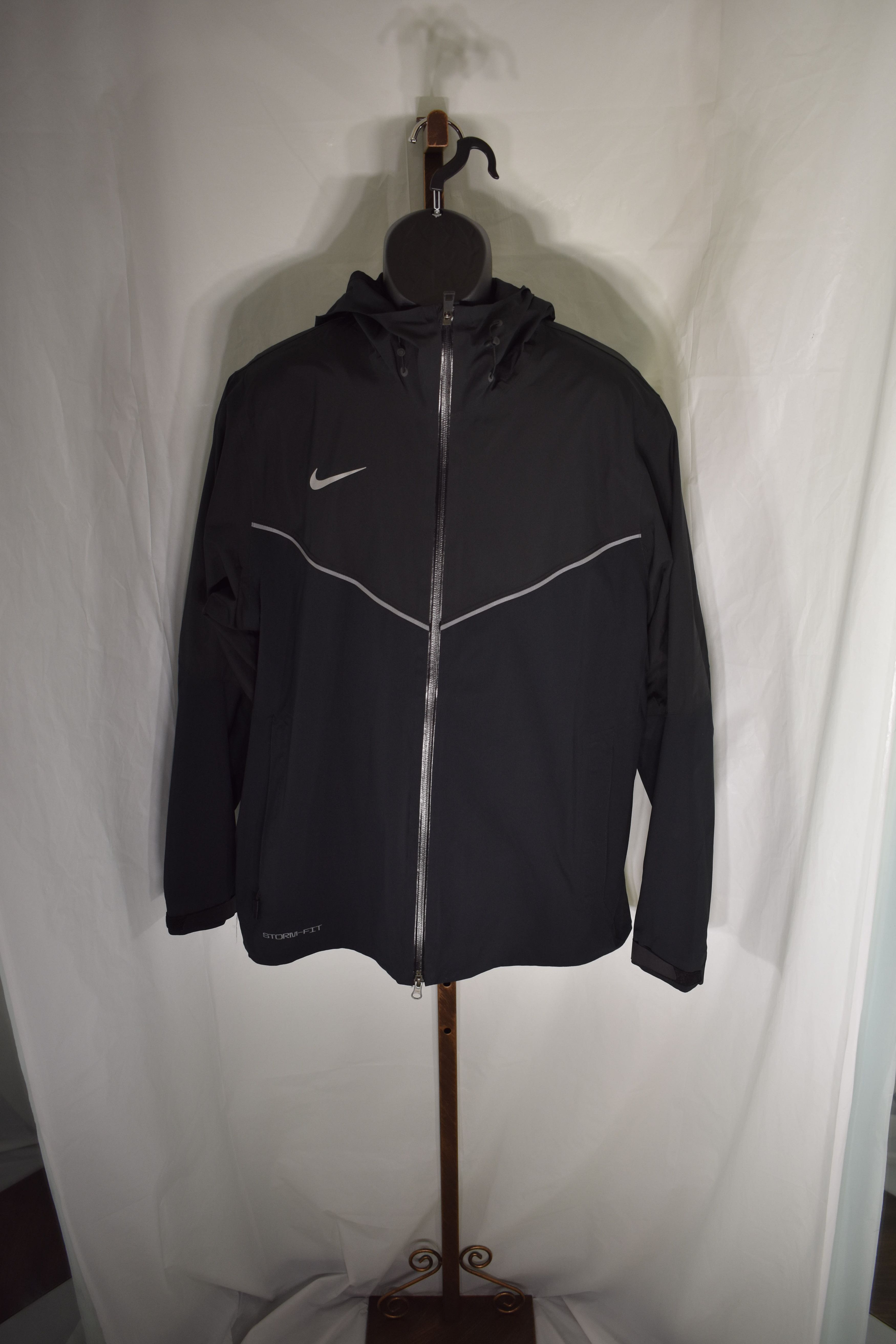 Nike NIKE Storm Fit Jacket | Grailed