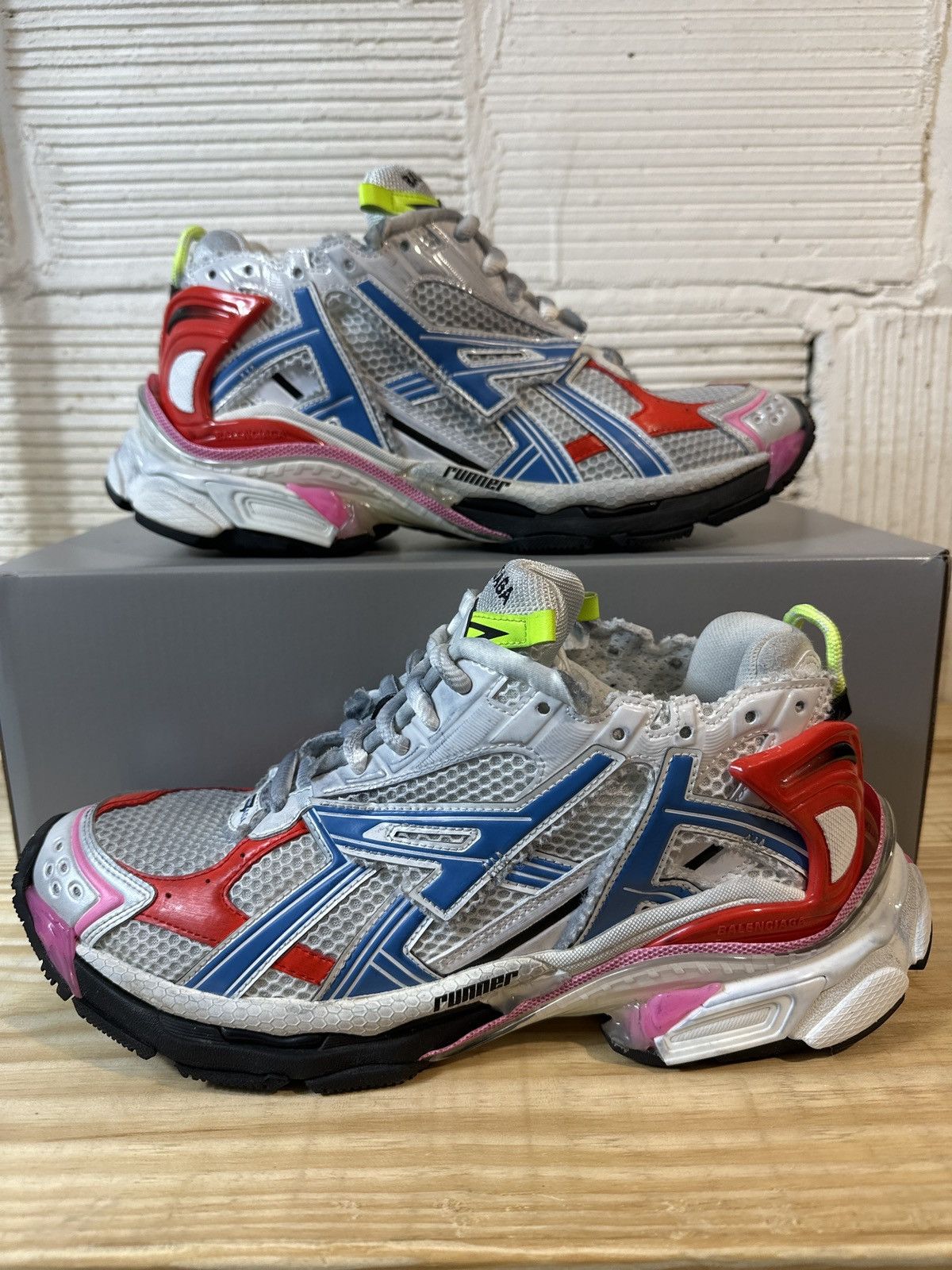 Balenciaga Balenciaga Multicolor Mesh Runner Sneaker Size 43 | Grailed