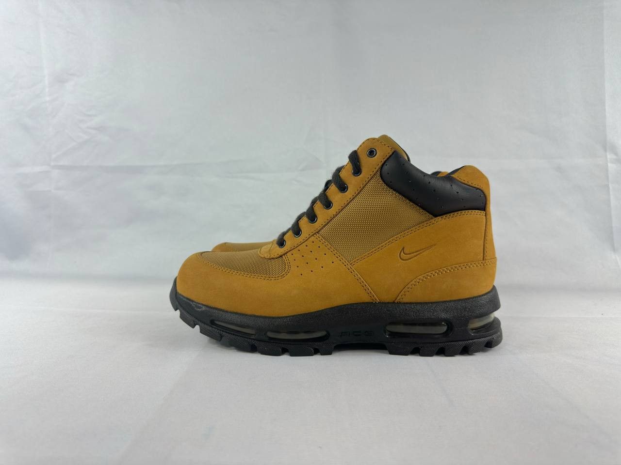 Nike Nike Air Max Goadome ACG 2009 Brown Boots | Grailed