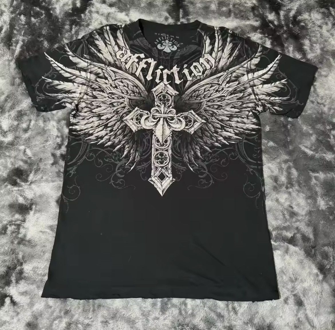 Affliction Black Affliction T-Shirt - Bold Graphic Design | Grailed
