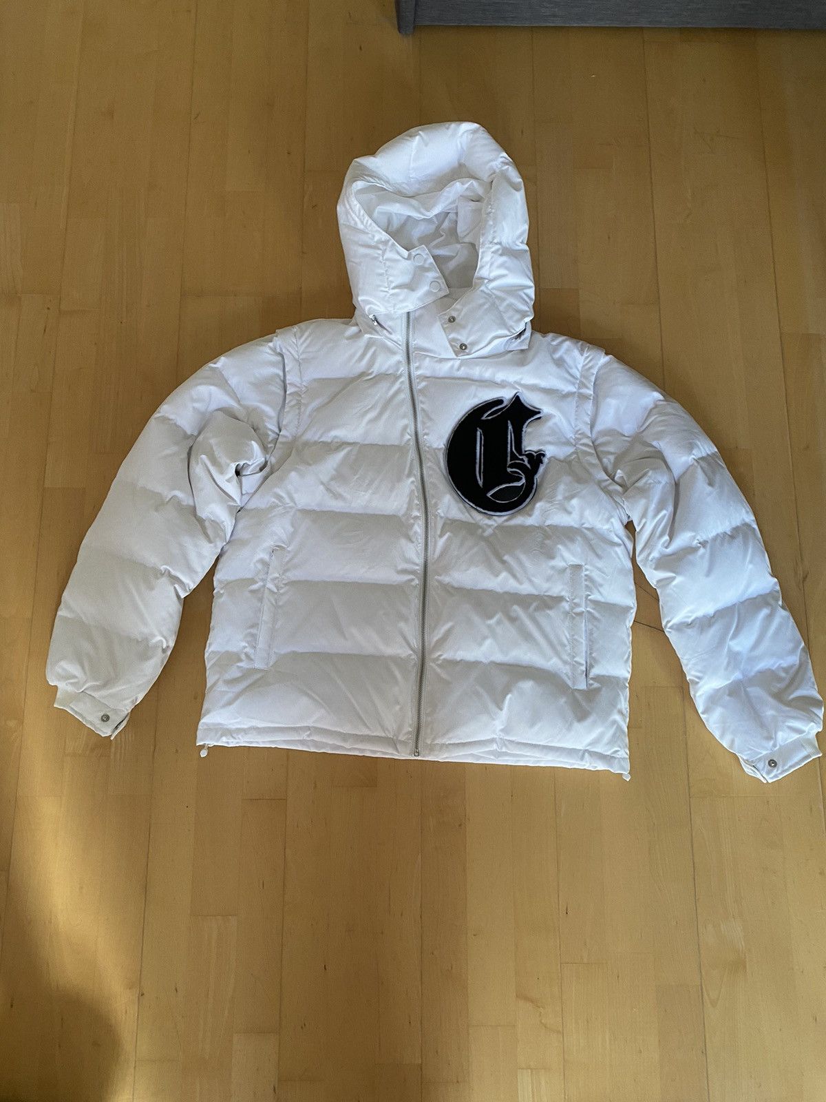 Avant Garde × Japanese Brand × Streetwear CORVIDAE white puffer jacket ...