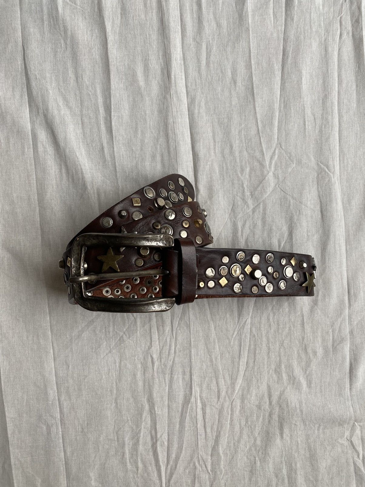 Genuine Leather × Vintage Vintage Studded genuine leather Brown belt ...