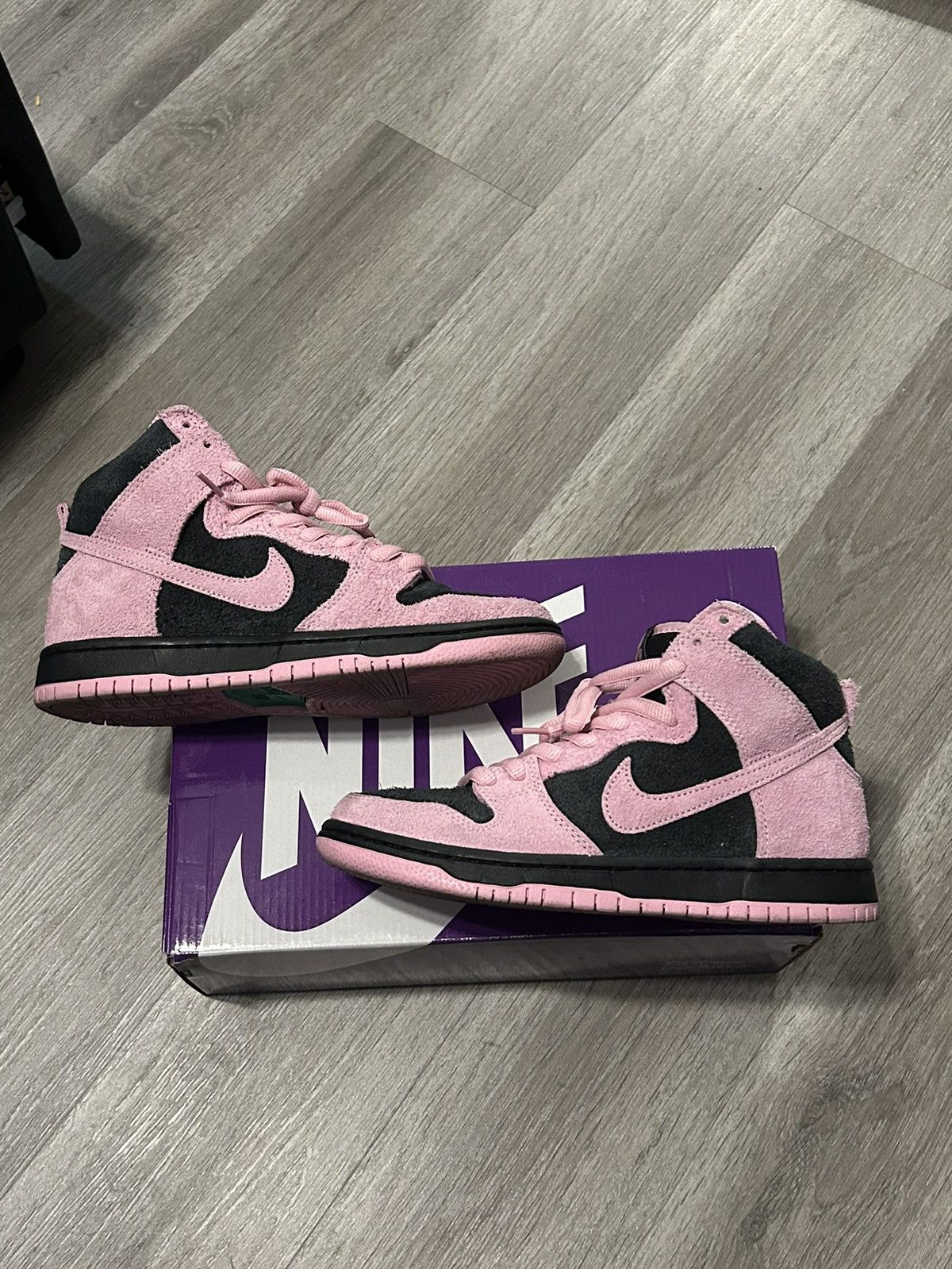 Nike Nike sb dunk high inverse Celtics | Grailed