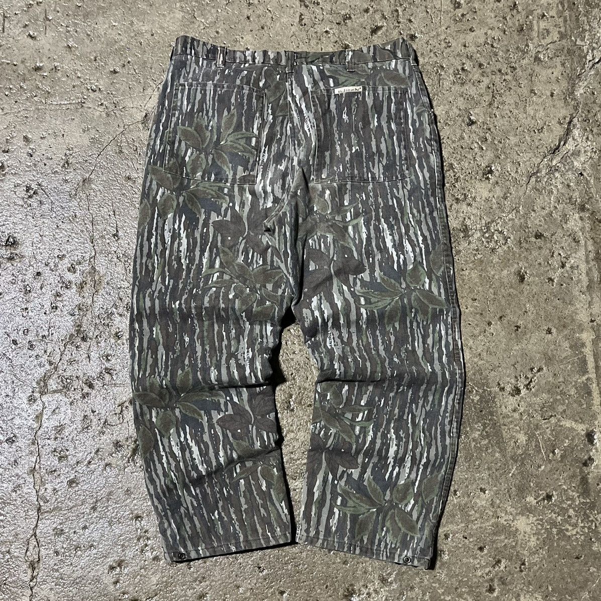 Vintage Crazy Y2K Camo Carhartt Style Insulated Camo Workwear Pants ...