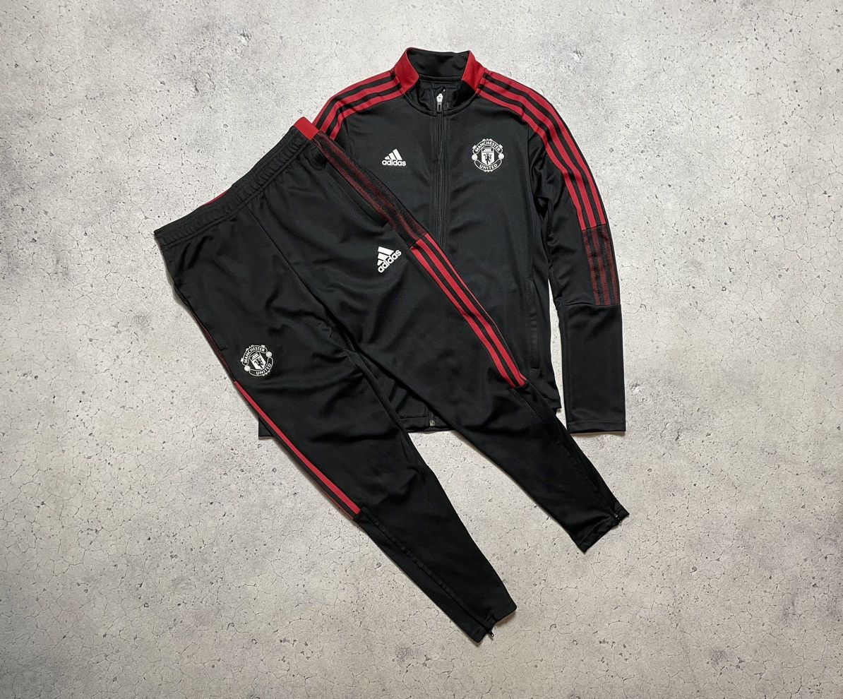 Adidas × Manchester United × Soccer Jersey Adidas FC Manchester United ...