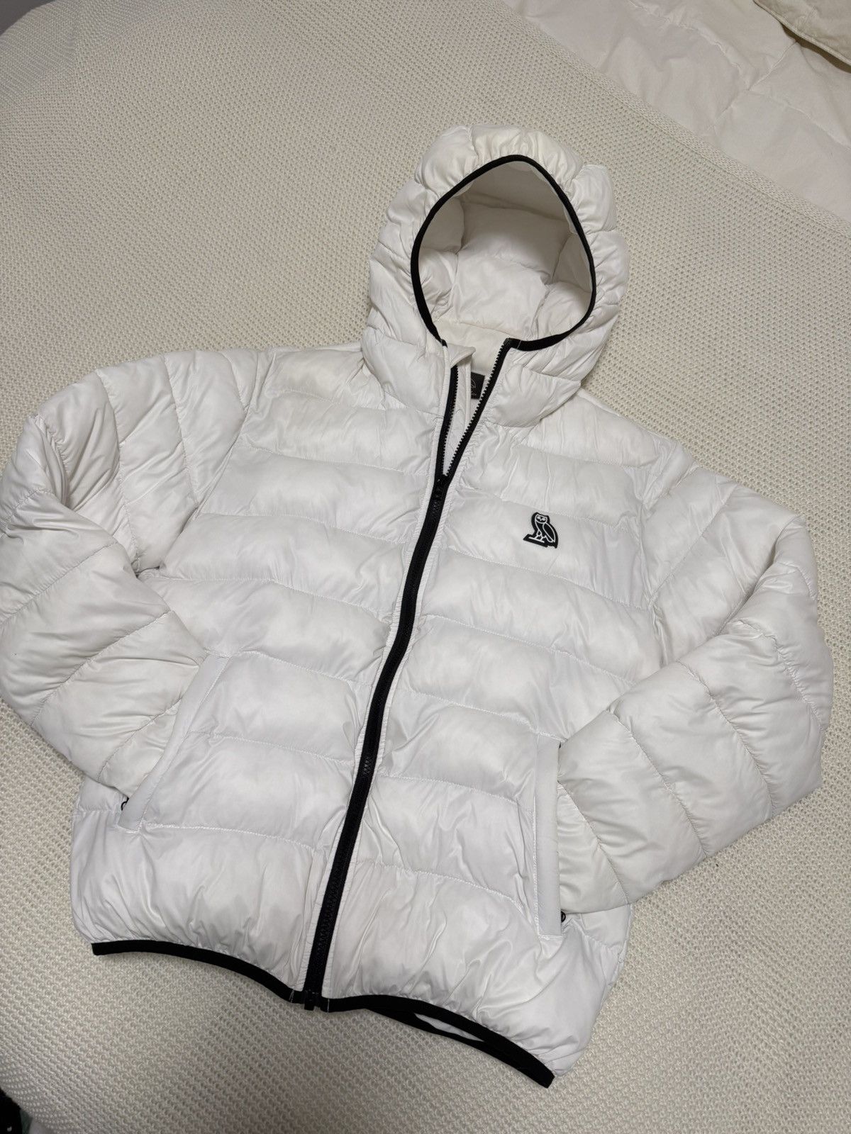 October's Very Own OVO white 550 primaloft puffer | Grailed