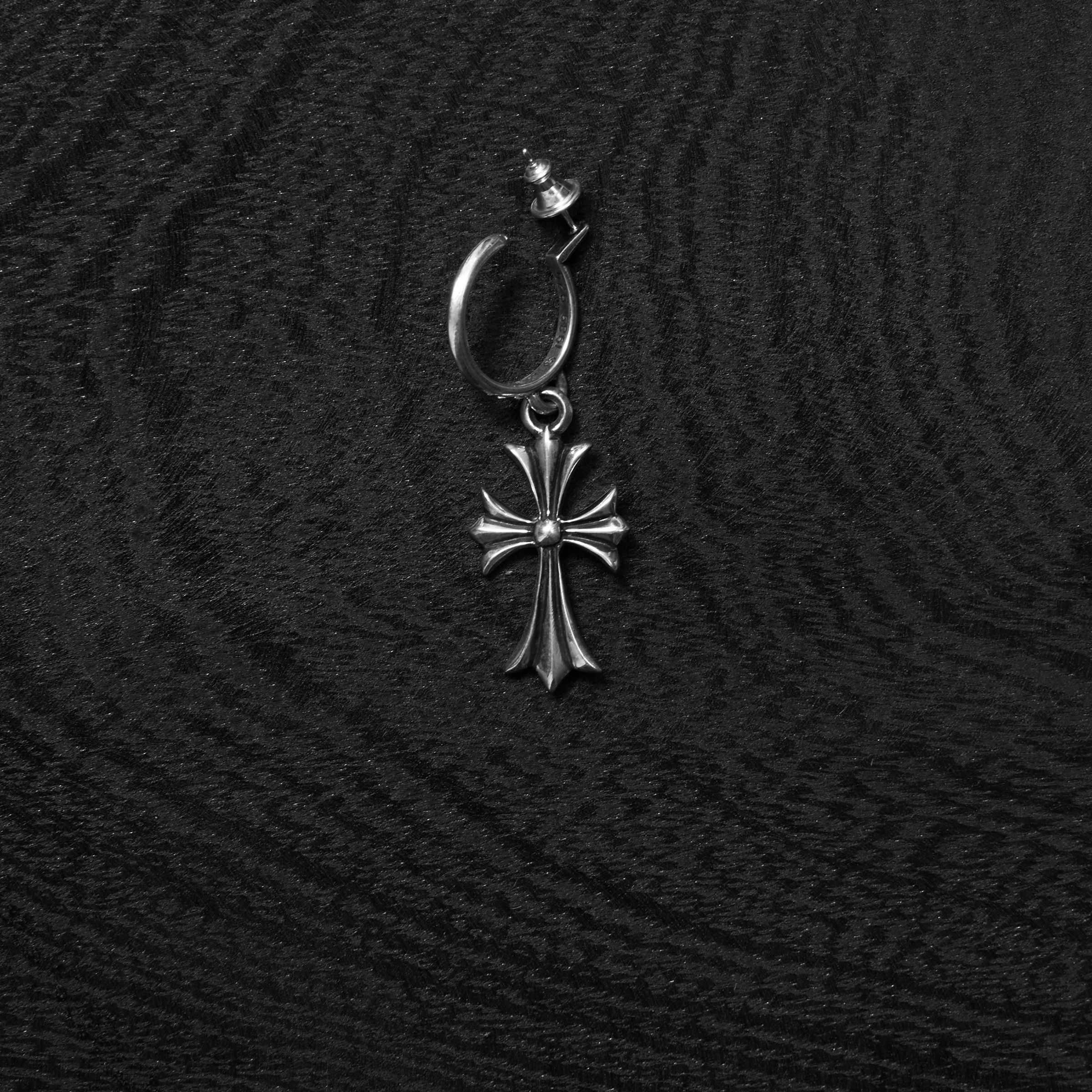 Chrome Hearts CHROME HEARTS Cross Hoop Earring | Grailed