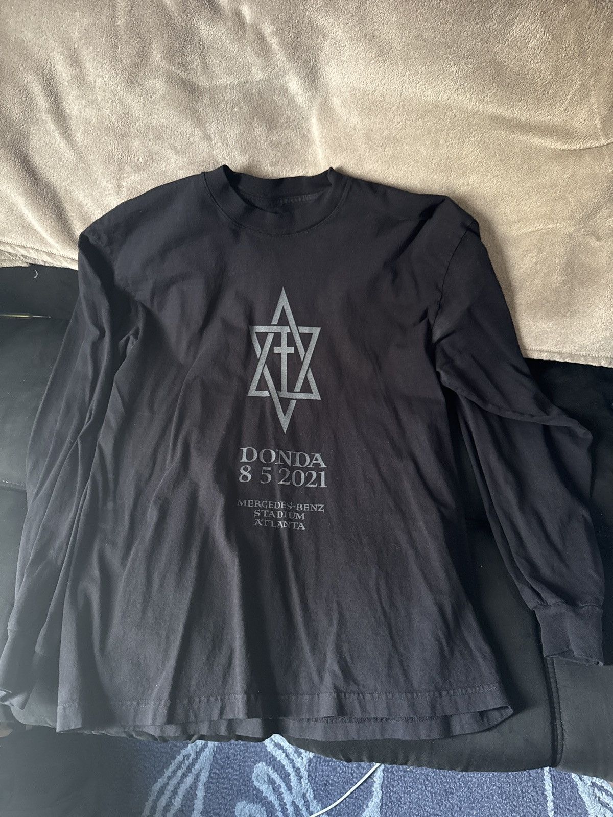 Donda × Kanye West × Yeezy Season 2021 Donda Mercedes-Benz Stadium ...