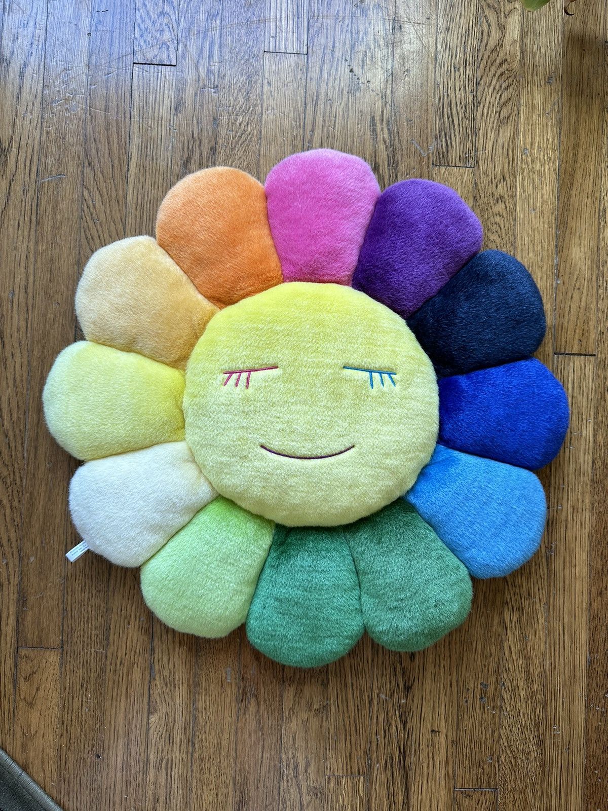 Takashi Murakami TAKASHI MURAKAMI RAINBOW FLOWER PILLOW | Grailed
