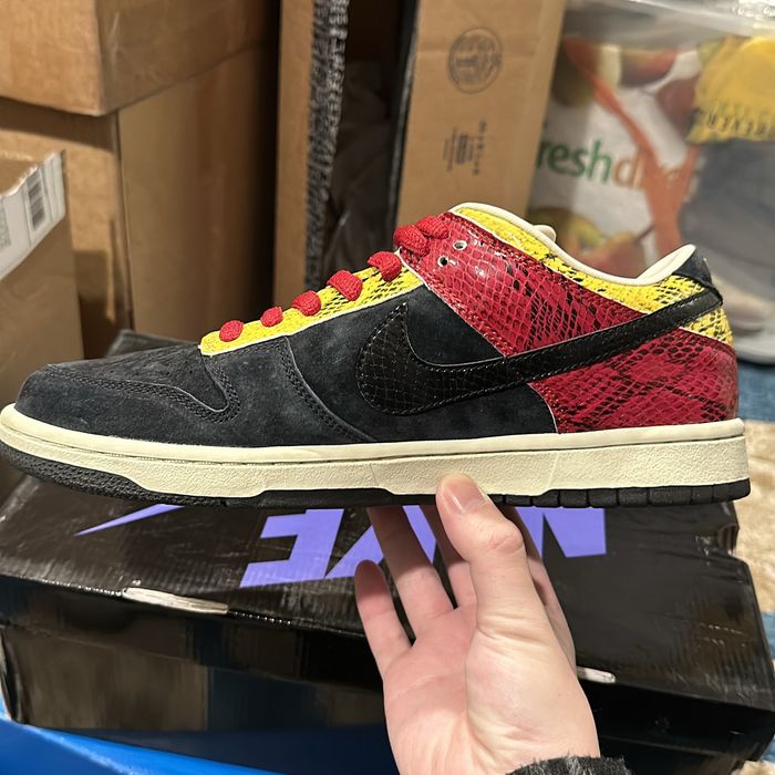Nike Nike SB dunk low Coral Snake | Grailed