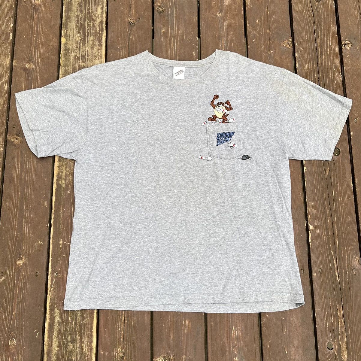 Band Tees × Vintage × Warner Bros Vintage Y2K Taz Bowling Embroidered ...