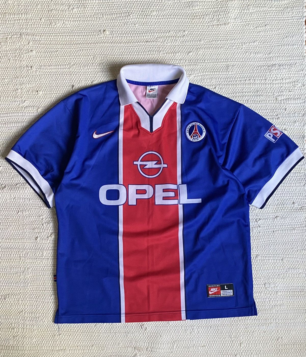 Nike Vintage 97-98’ Nike PSG Paris Saint-Germain Soccer Jersey | Grailed