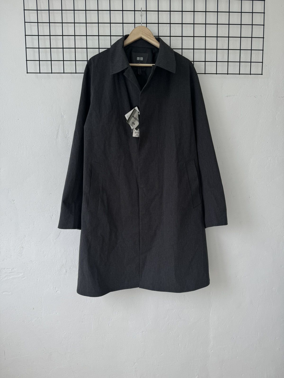Uniqlo UNIQLO Blocktech Coat NEW | Grailed