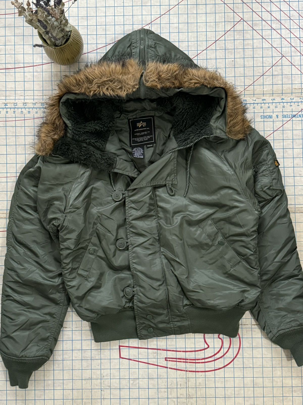 Alpha Industries × Hype × Streetwear Alpha Industries N-2B Bomber ...