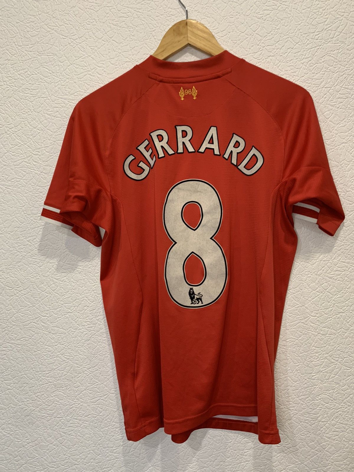 Soccer Jersey GERRARD Warrior Liverpool 2013/2014 Home Kit Soccer ...