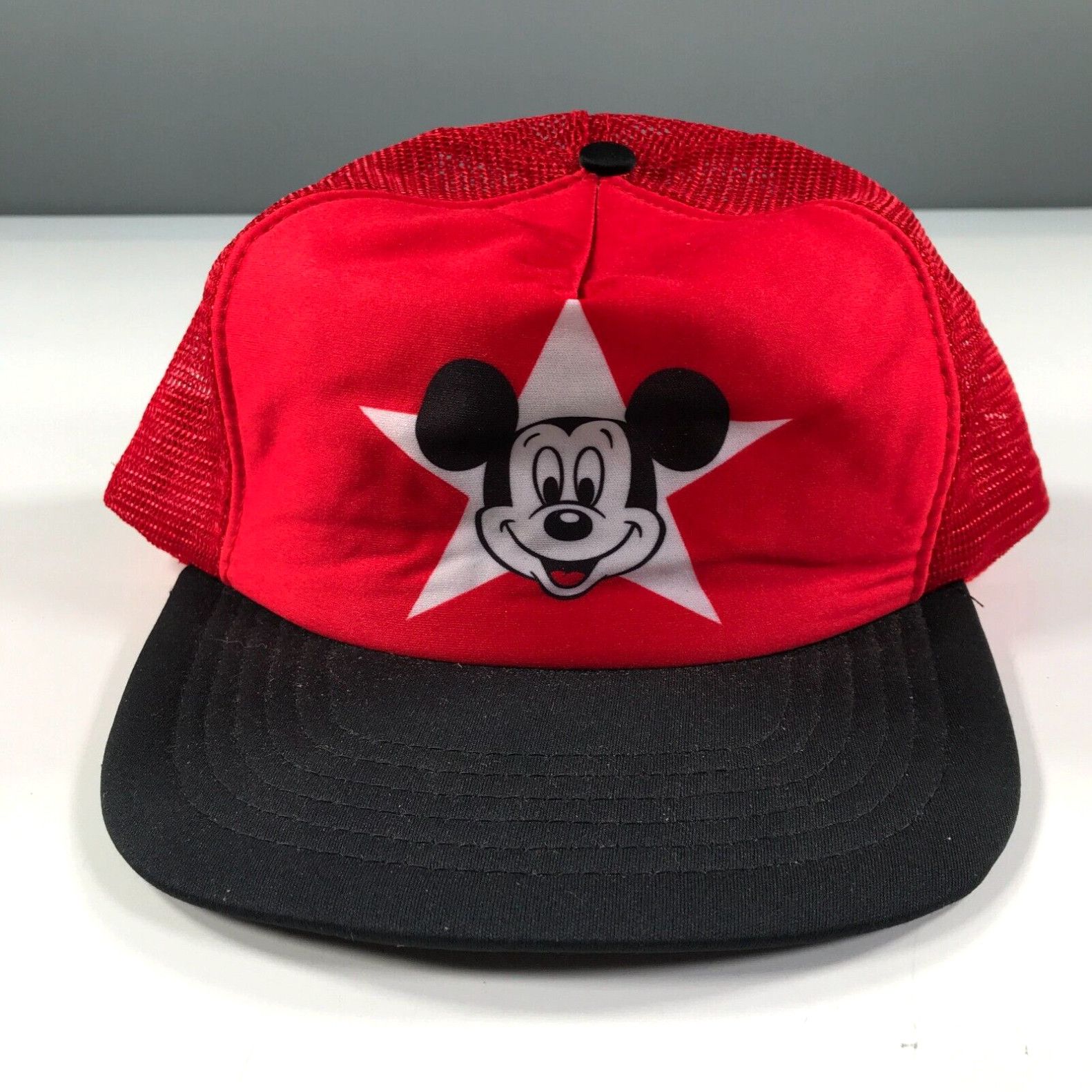 Disney Vintage Mickey Mouse Trucker Hat Black Brim Red Dome Smiling ...