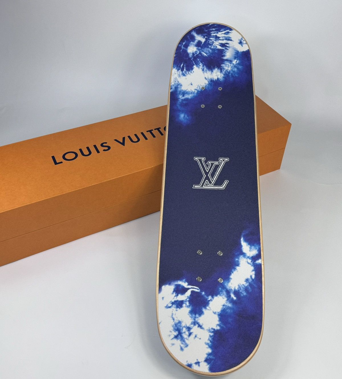 Louis Vuitton × Virgil Abloh BANDANA PRINT SKATE BOARD | Grailed