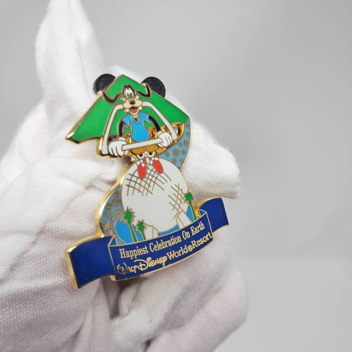 Disney Disney Goofy Soarin Enamel Pin Happiest Celebration on Earth ...