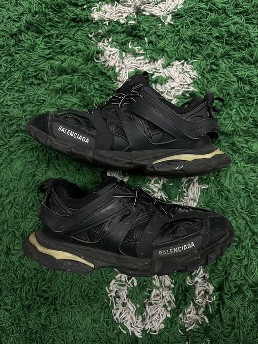Balenciaga Balenciaga Track Runner Sneaker Black LED | Grailed