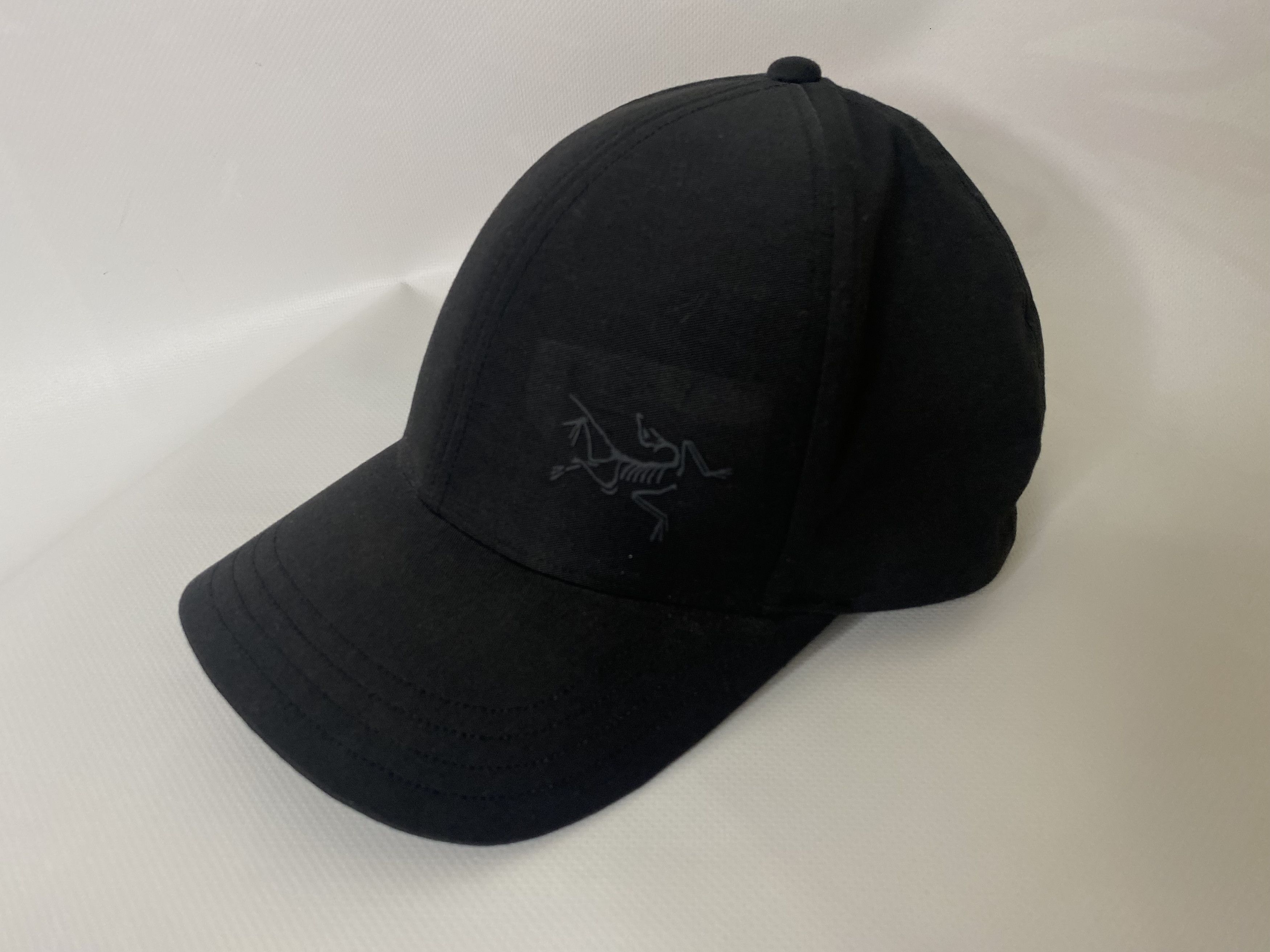 Arc'Teryx ARC'TERYX LOGO CAP HAT HIKING RUNNING LIGHTWEIGHT ADJUSTABLE ...