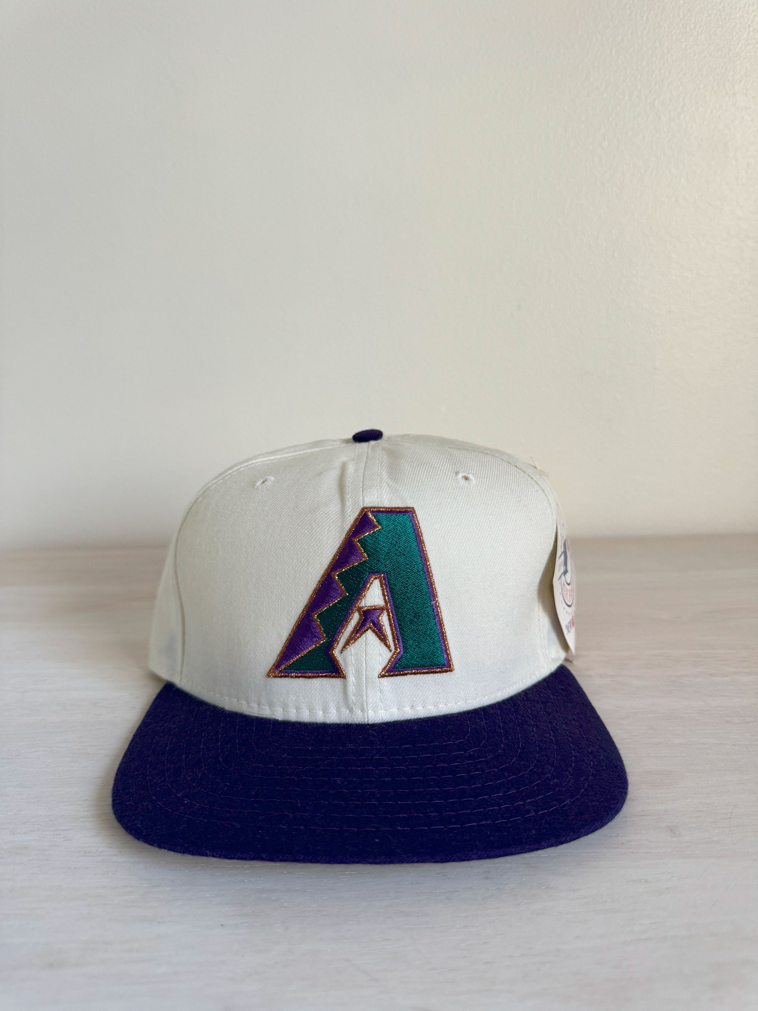 New Era Vintage Arizona Diamondbacks Snapback Hat – NWT | Grailed