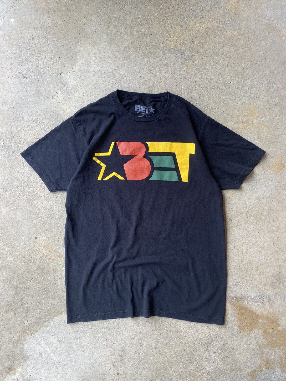 Movie × Streetwear × Vintage Bet rasta logo tee bet awards tv movie ...