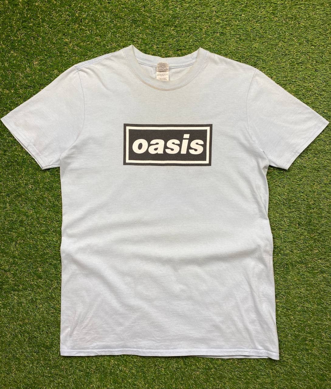 Vintage 2000’s Vintage Oasis Definitely Maybe Logo Graphic T-Shirt ...