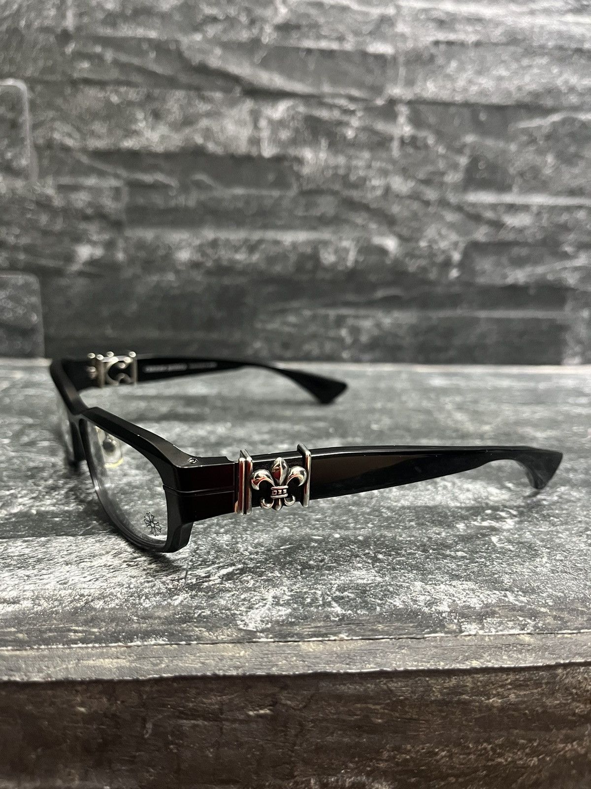 Chrome Hearts Chrome Hearts FISH MITTEN Glasses | Grailed