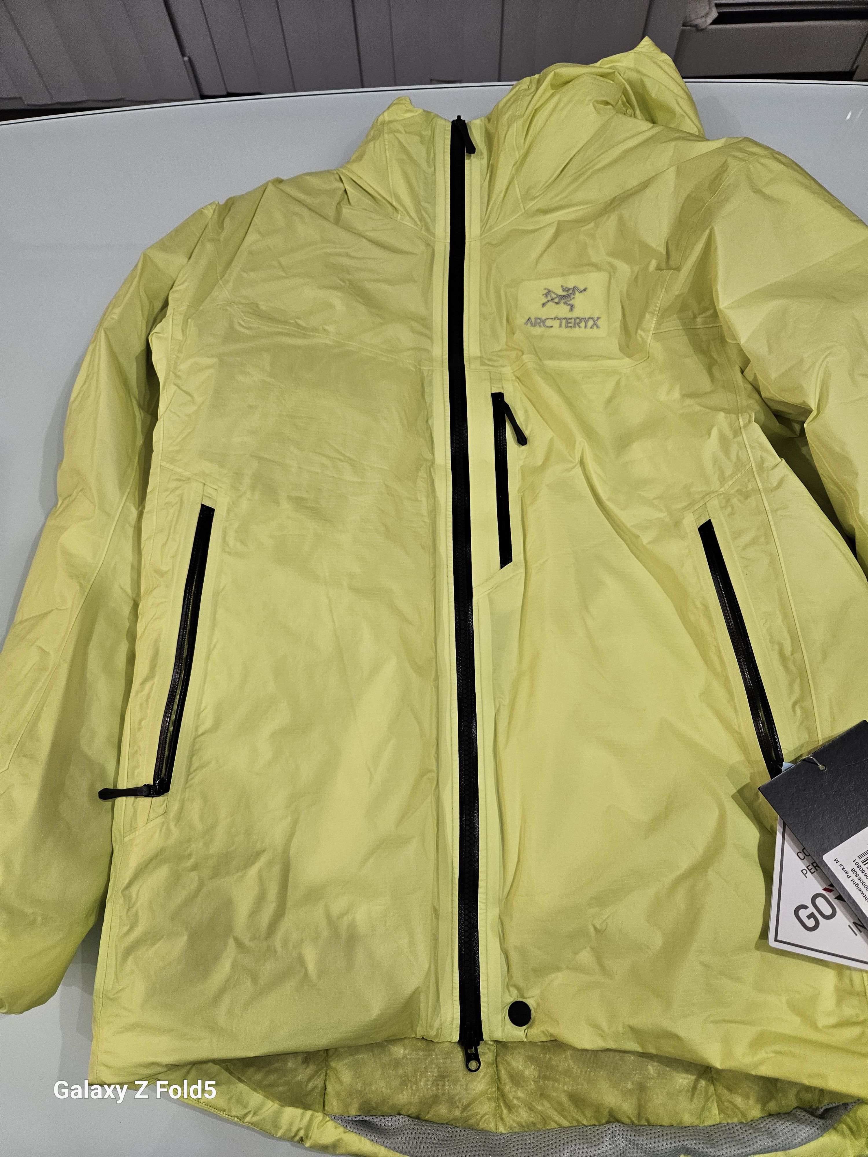 Arc'Teryx Arcteryx Alpha Lightweight Parka 2023 Model | Grailed