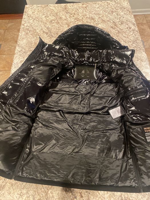 Moose Knuckles Moose knuckle shiny black coat | Grailed