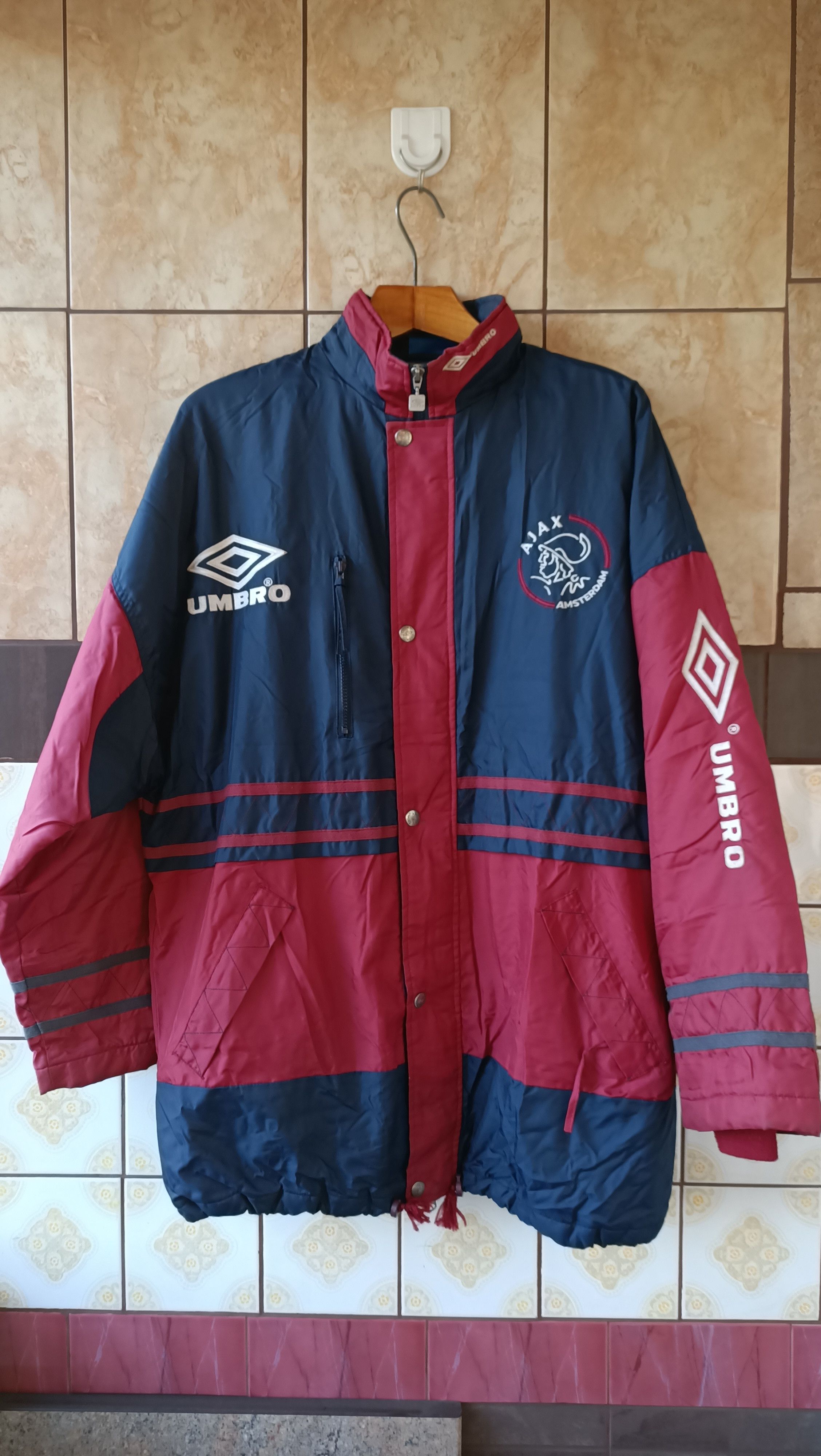 Soccer Jersey × Umbro × Vintage Vintage 90' Umbro Ajax soccer jacket ...