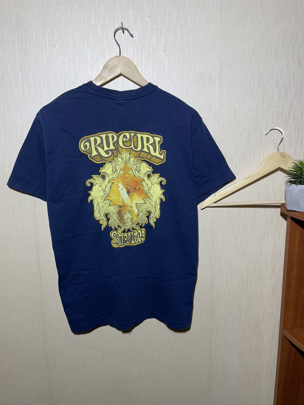Rip Curl × Vintage Rip Curl vintage surf style T shirt y2k | Grailed