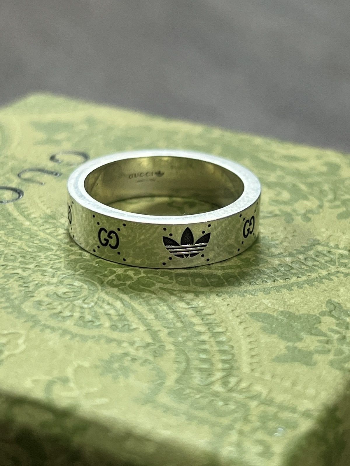 Adidas .925 SILVER SZ 8.5US Gucci X Adidas Monogram Ring | Grailed