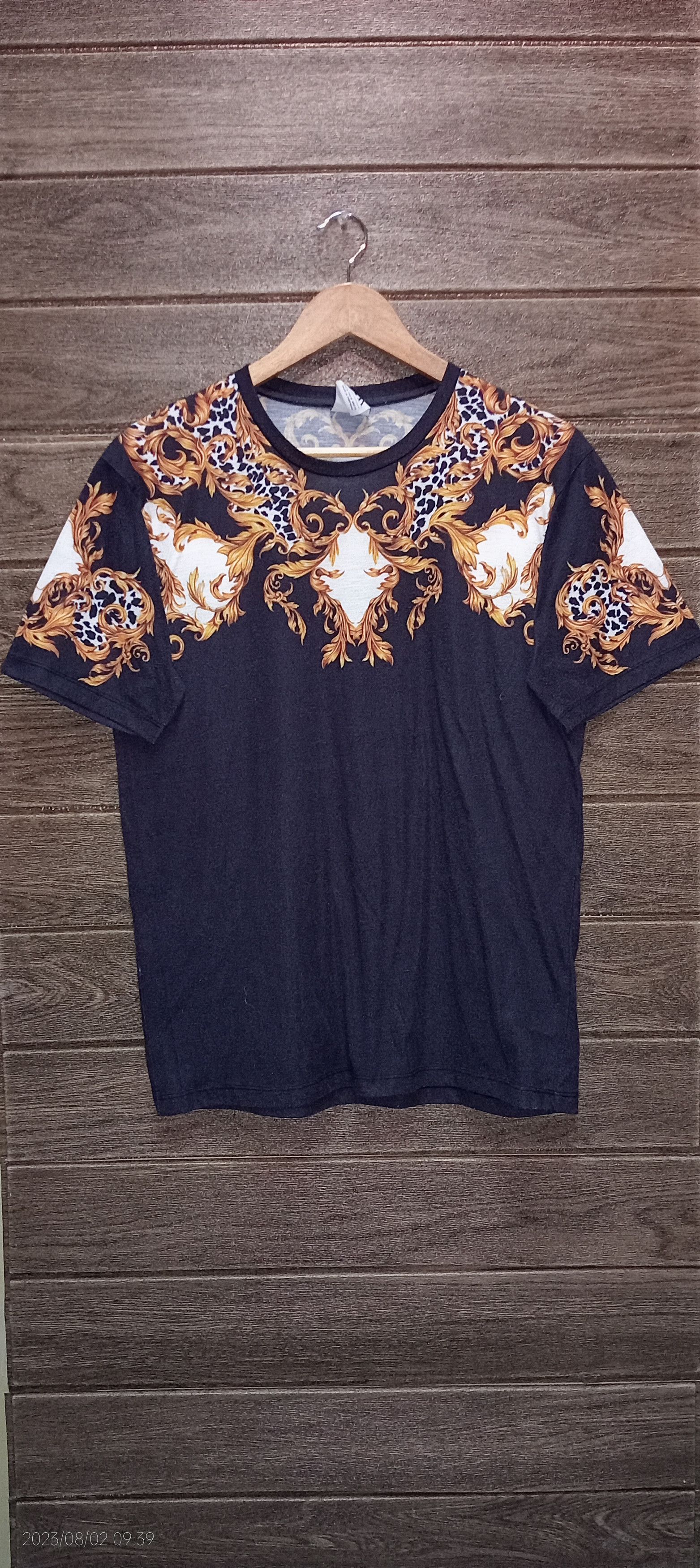 Zara VINTAGE BAROQUE CHEETAH TEE BY ZARA MADE IN PORTUGAL | Grailed