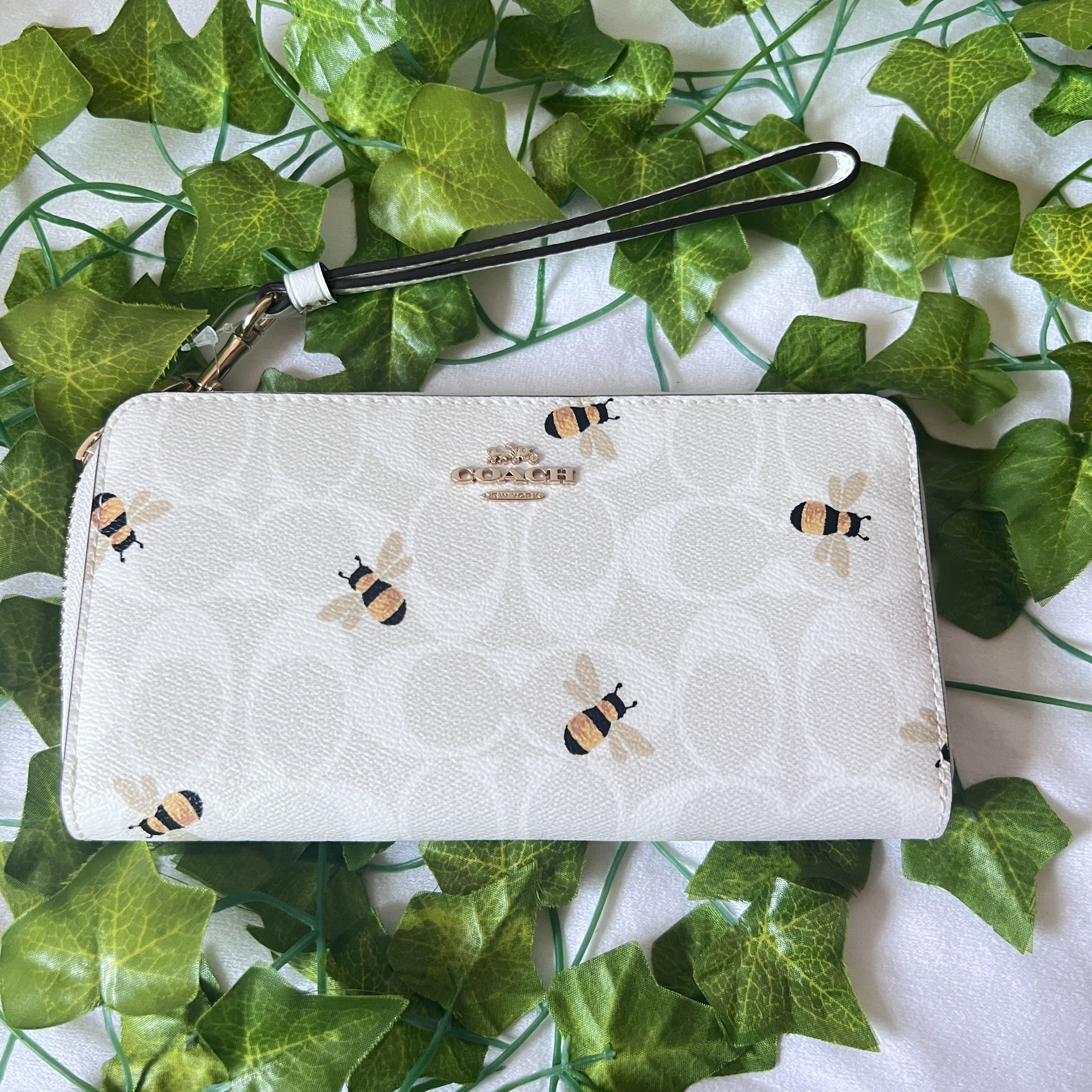 Coach Long Zip Around Wallet In Signature Canvas With Bee Print | Grailed